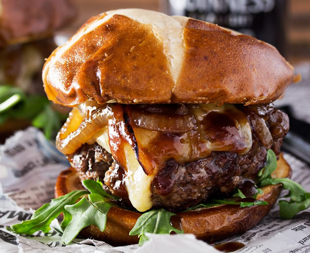 5 Best Food Pairings To Eat With Guinness | Saucey Blog