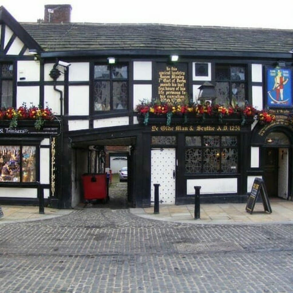 A History of Drinking: The 7 Oldest Taverns in the World – Saucey Blog