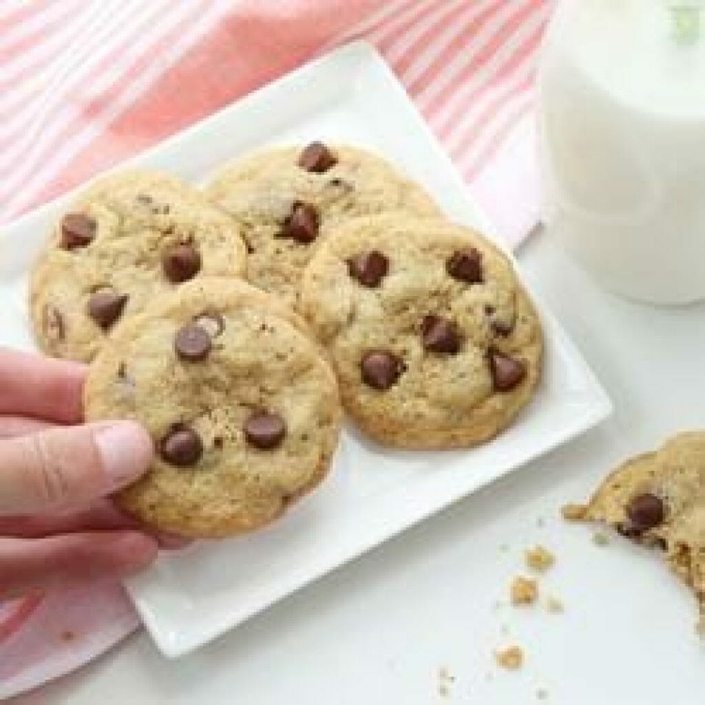 Decadent Dessert and Wine Pairings to Celebrate National Wine Day ...