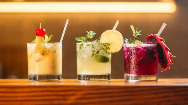 How to Make Cocktails and Mixed Drinks: A Beginner’s Guide to Mixology